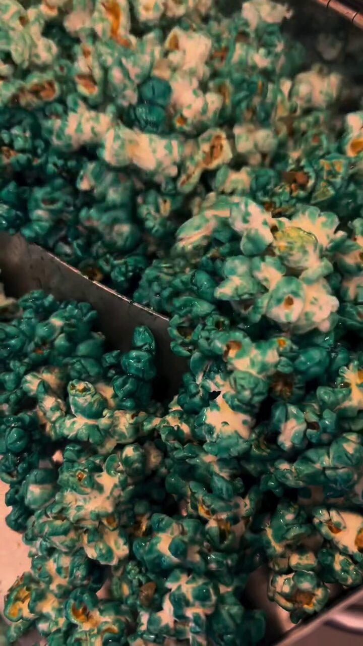 実写映画『リロ＆スティッチ』Kinoplexの限定グッズ登場！ 青いポップコーンとドリンクカップで特別な体験を！！ – ぽりとぴ